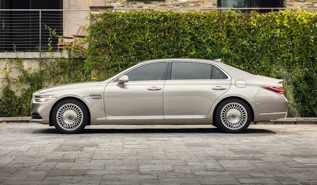 StriveME - جينيسيس g90 2022 المواصفات والاسعار في السعودية